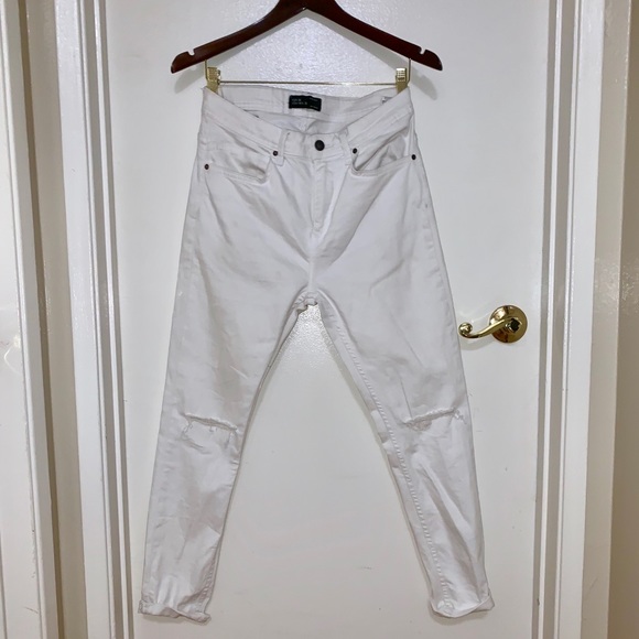 Zara | Jeans | Zara Man Cropped White Denim With Razor Cut Knee | Poshmark